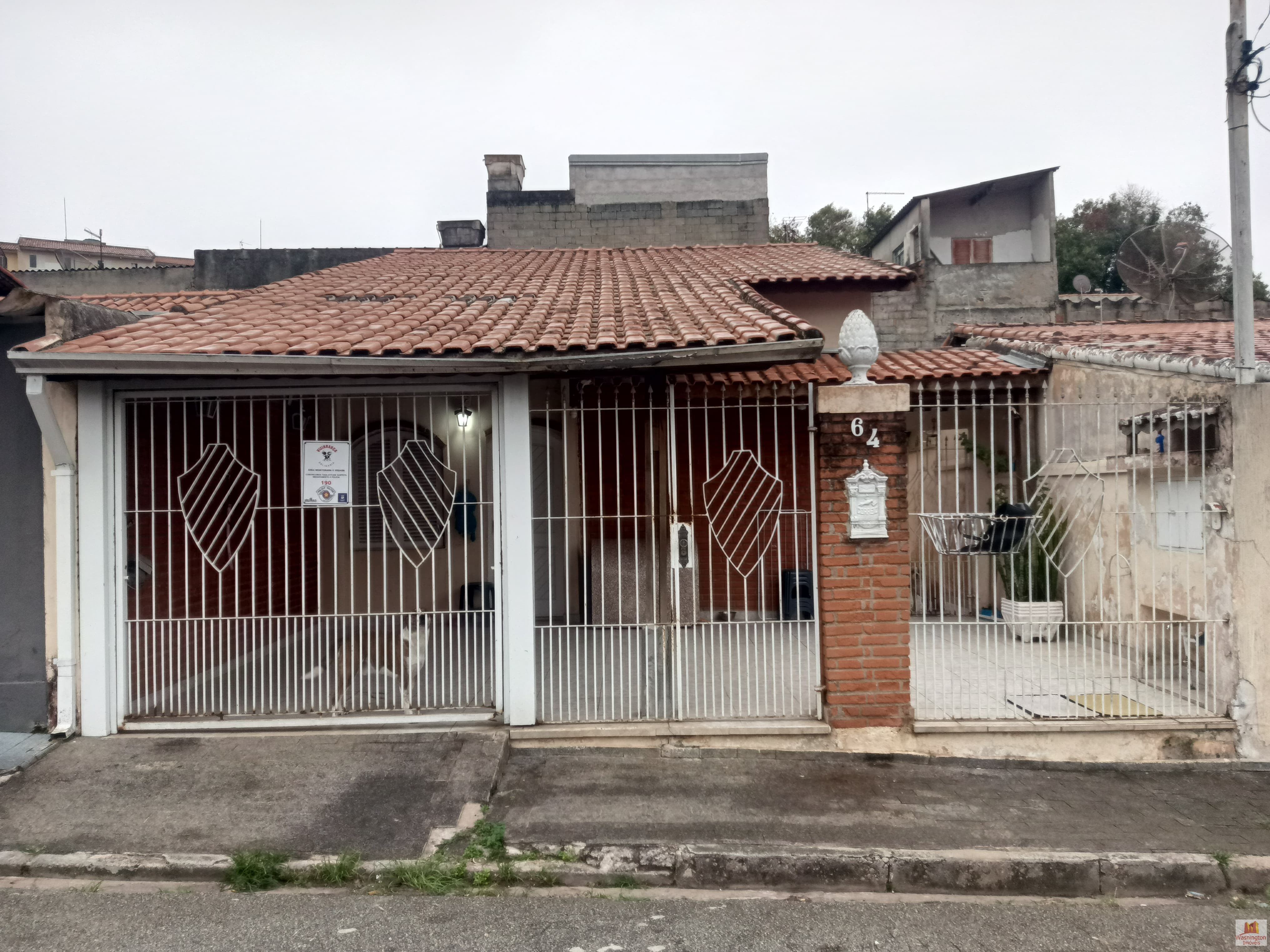 Venda de Casa com 2 dormitórios no Bertioguinha em Mogi das Cruzes -SP ...